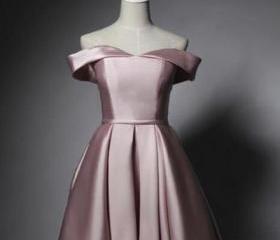 Light Pink Homecoming Dress, Off Shoulder Satin Short Party Dress With ...