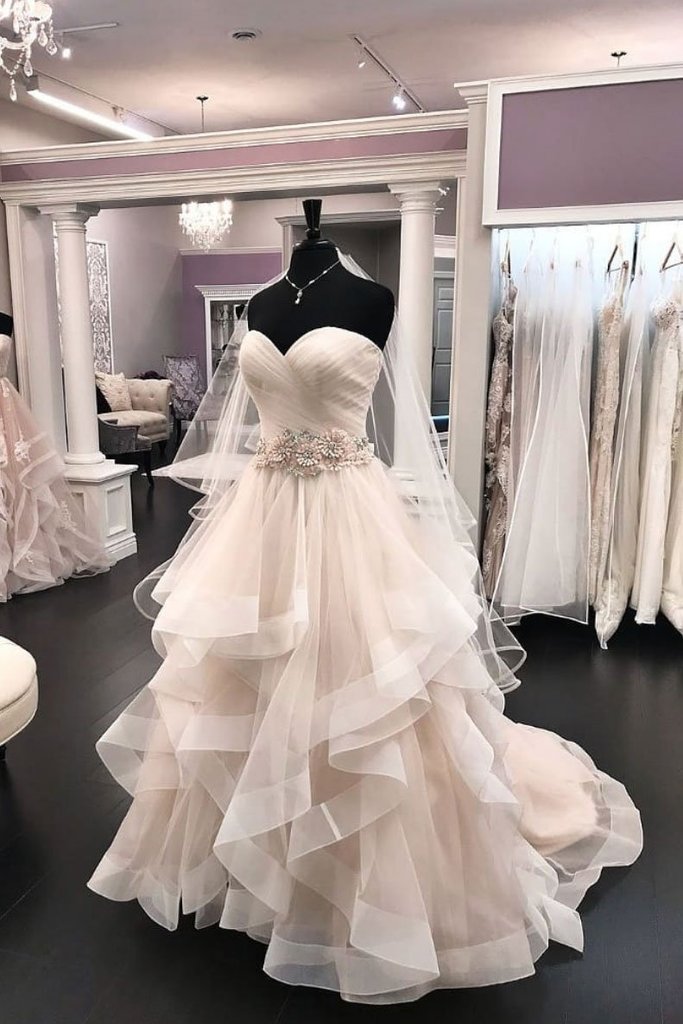2021 Creamy Tulle Sweetheart Wedding Dress Beaded Waistline Prom Dress ...